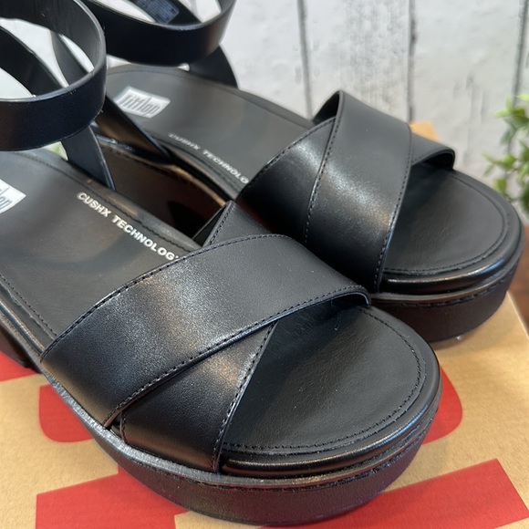 Fitflop | Shoes | Fitflop Pilar Lightweight Leather Anklestrap ...